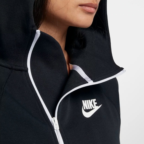 Nike | Jackets & Coats | Nike Sportswear Tech Fleece Full Zip Cape ...